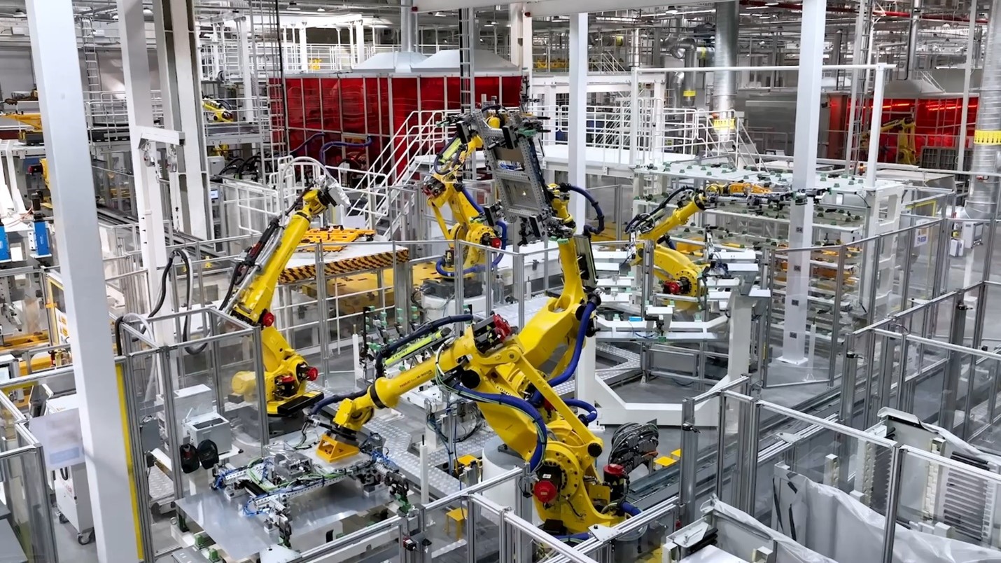 VWAC’s High-Voltage Battery System Rolls Off Production Line - A ...